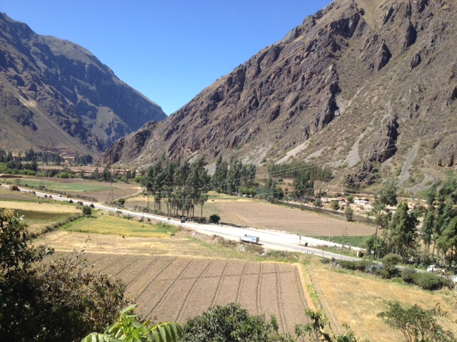 Photos from Capacity-building for rural women artisans in Peru ...