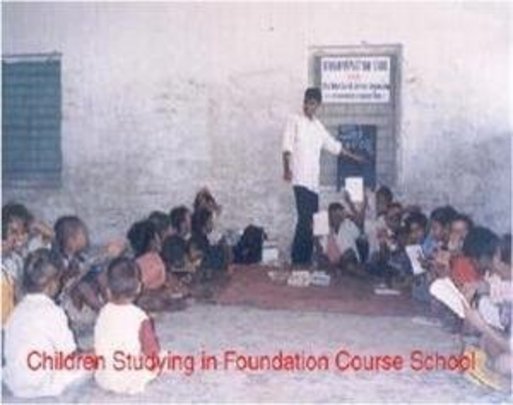 How to Share Train Platform Schools for Children in India - GlobalGiving