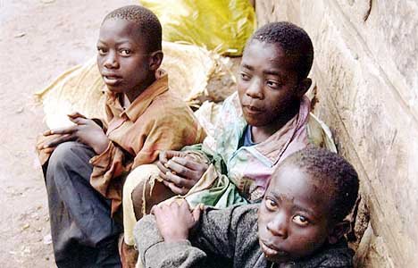 Help 24 Street Children in Kenya Return Home - GlobalGiving
