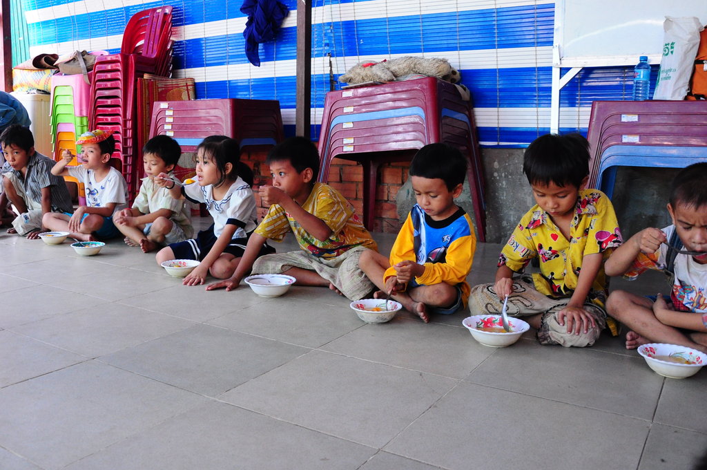 Give a child a daily food pack, Cambodia - GlobalGiving