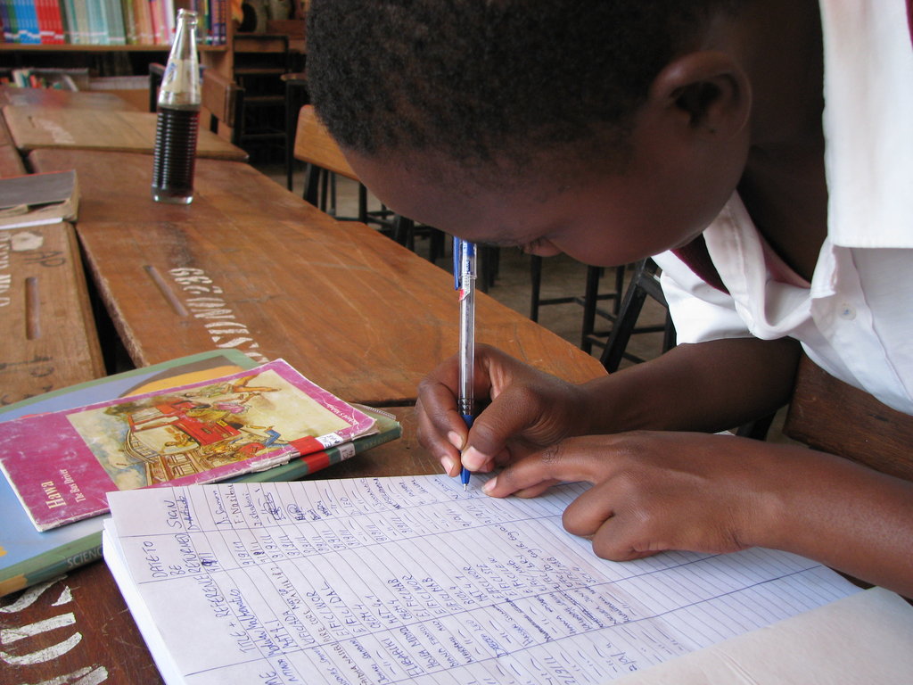 Library Renovation for 600 Tanzanian students! - GlobalGiving