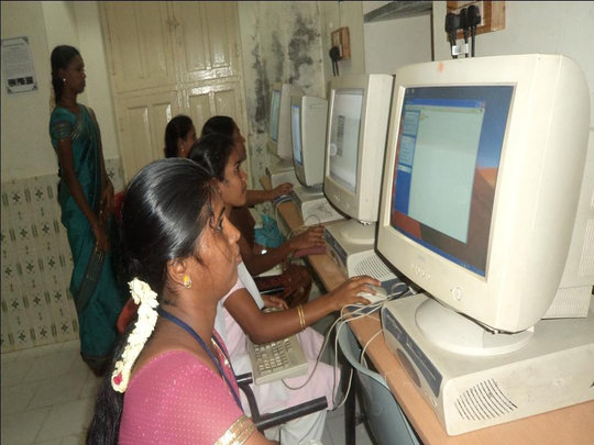 ENHANCE 400 INDIAN GIRLS WITH COMPUTER SKILLS - GlobalGiving
