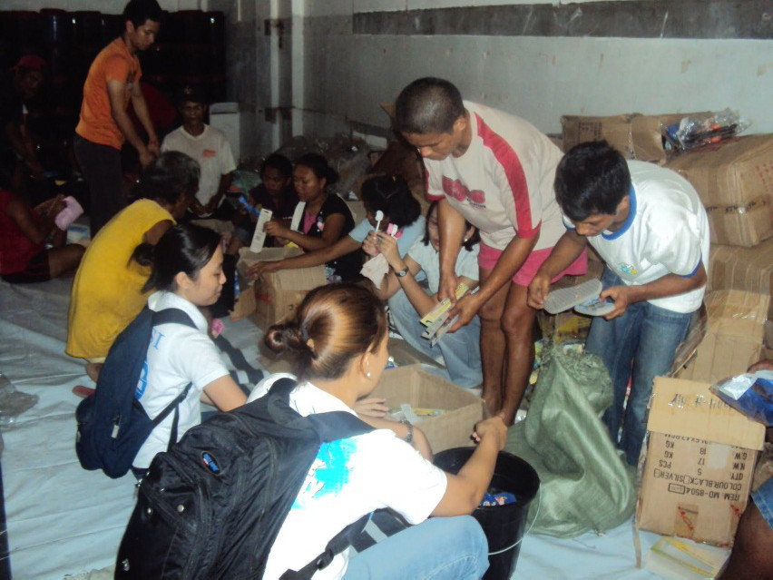 Emergency flood support Manila, Philippines - GlobalGiving