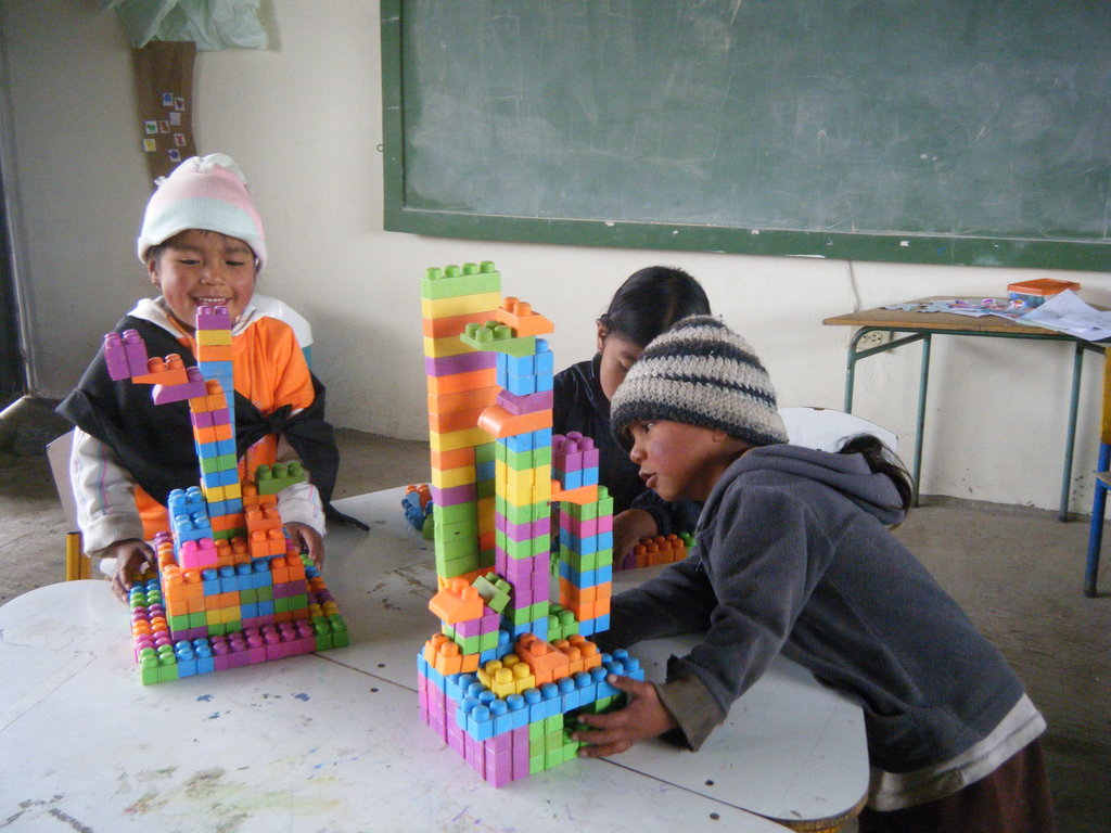 Education & nutrition for 87 children in Ecuador - GlobalGiving