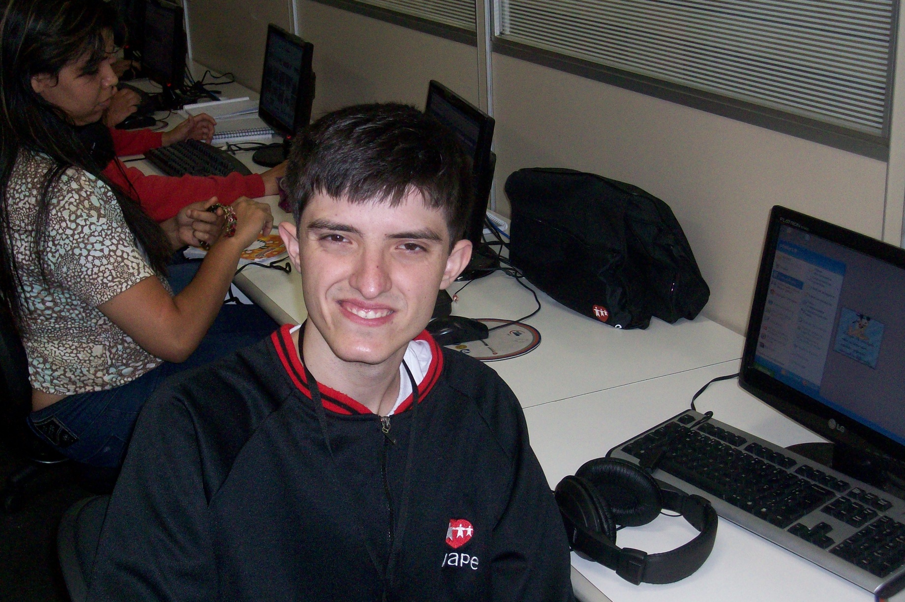 Support Leandro to advance in his training - GlobalGiving