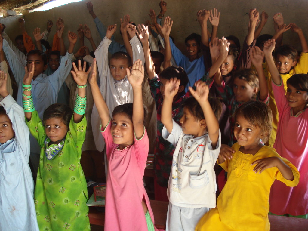 Empower Marginalized Communities Of Pakistan Sindh - GlobalGiving