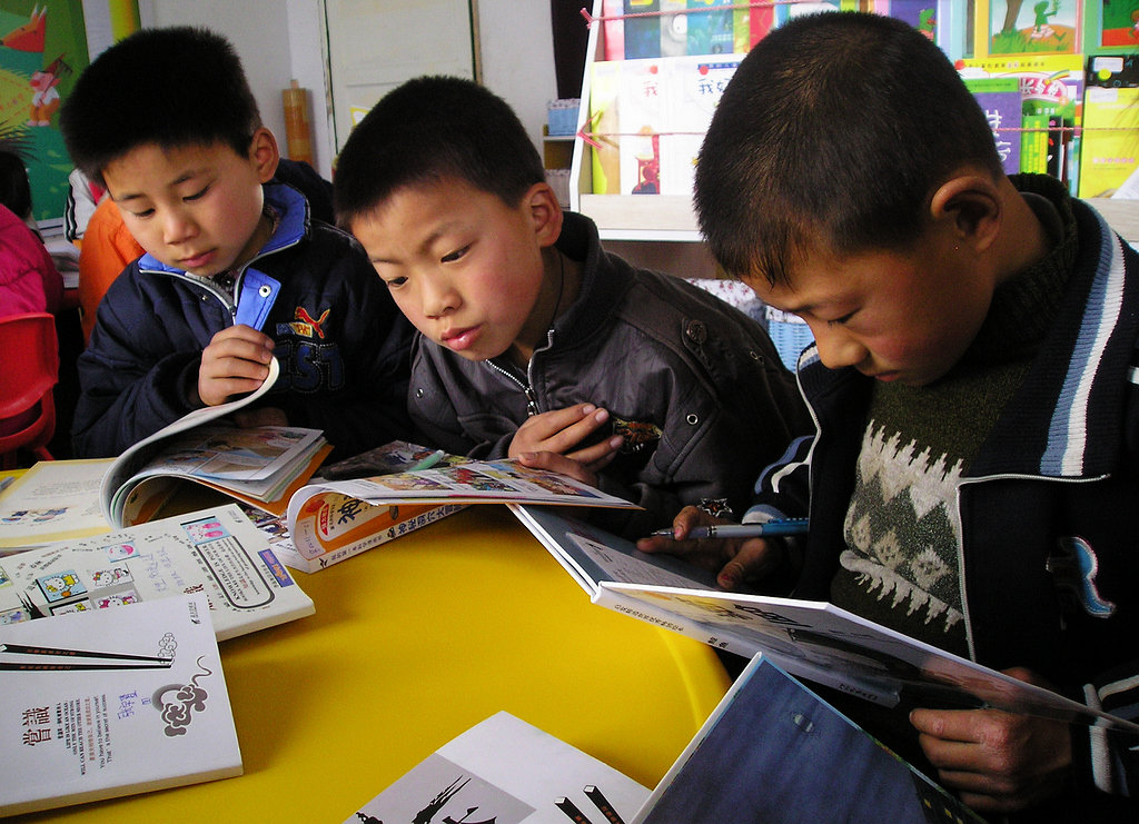 Build Libraries for Rural Children in China - GlobalGiving