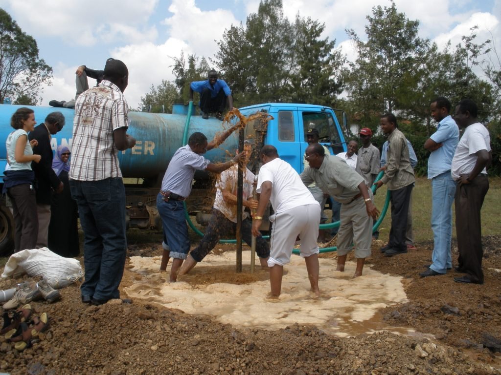 Essential training for aid workers in East Africa - GlobalGiving