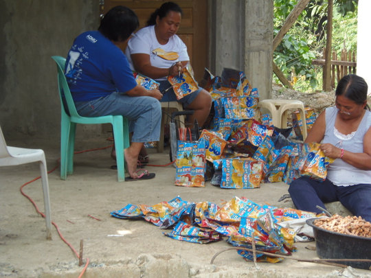 How to Share Help Filipino Communities Prepare for Disaster - GlobalGiving