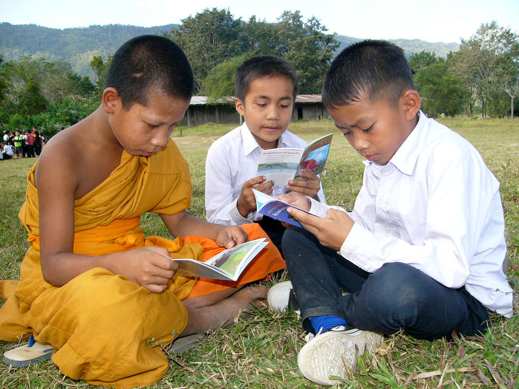 Provide books to children in villages in Laos - GlobalGiving