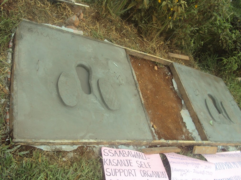 How to Share Build 2 Pit Latrine For 300 Pupil School in Uganda ...