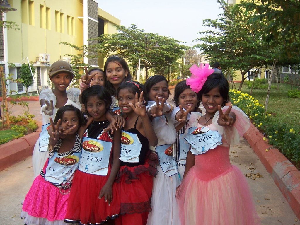 Educate 300 Orphan and Under Privilaged Girls - GlobalGiving