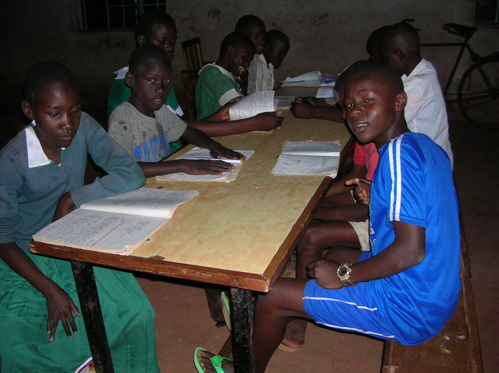 Provide a home and schooling for African orphans - GlobalGiving