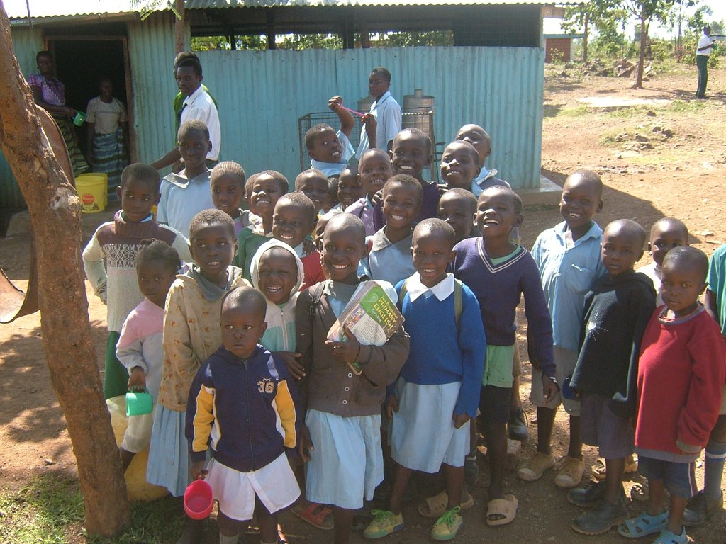 Provide a home and schooling for African orphans - GlobalGiving