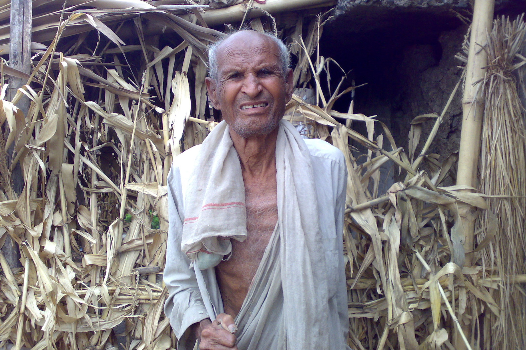 Providing ration/Clothes for 350 poor old person i - GlobalGiving