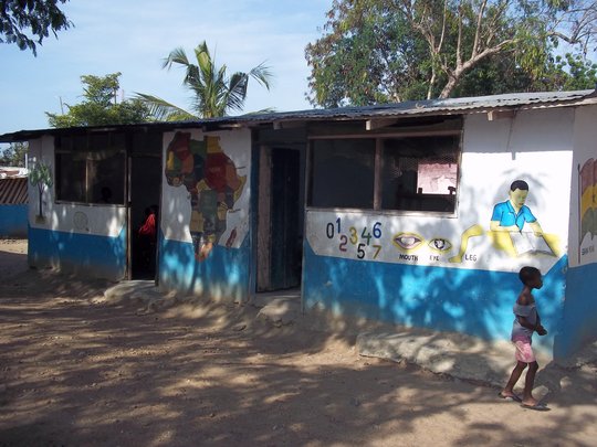 HELP POOR CHILDREN AT LIBERIAN CAMP IN GHANA. - GlobalGiving