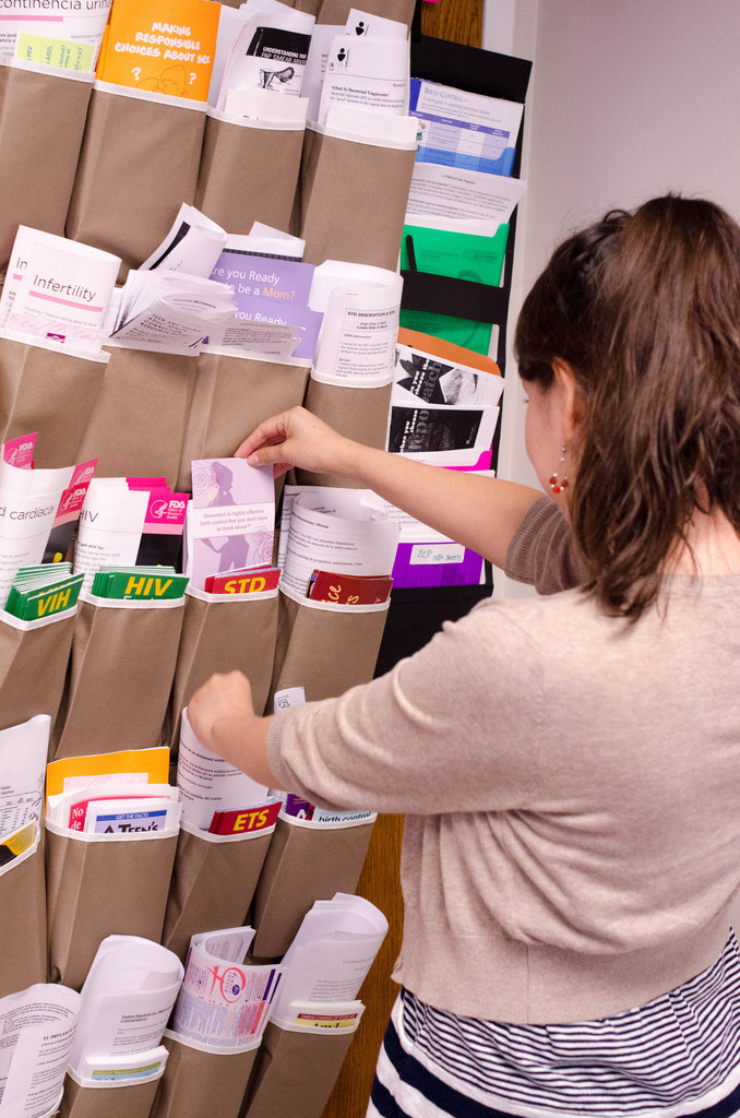 Give 200 Youth Access to Reproductive Healthcare - GlobalGiving