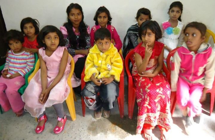 Help Poor Girls in Pakistan go to School - GlobalGiving