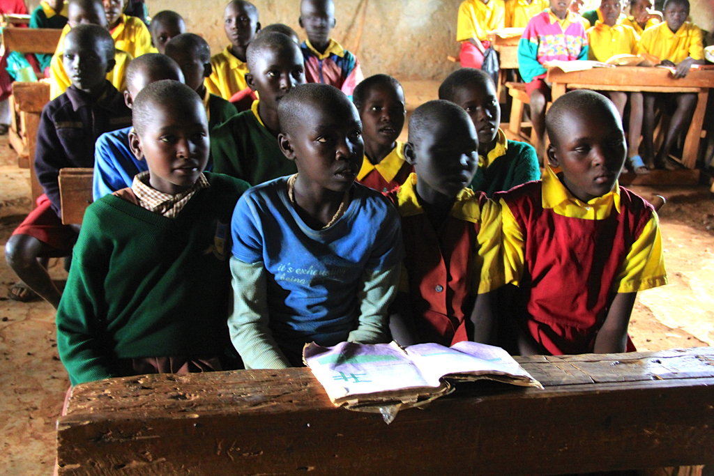 Help 1 800 Students Get Quality Teachers In Kenya GlobalGiving help-1-800-students-get-quality-teachers-in-kenya-globalgiving