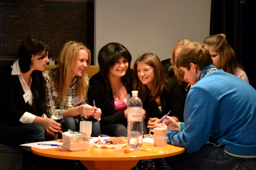 Youth 4 Youth: Building Skills, Transforming Lives - GlobalGiving