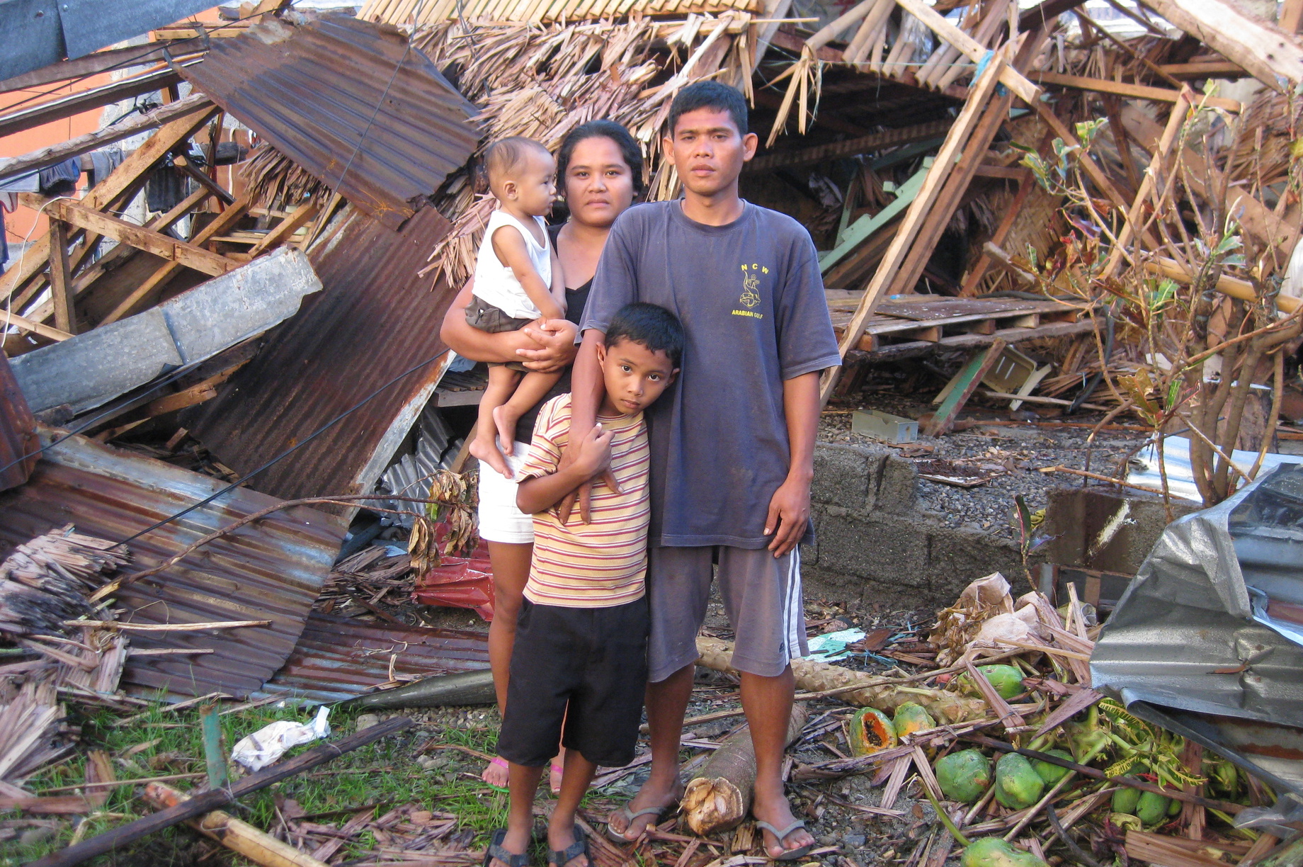 Rescue Families Affected by Super Typhoon Haiyan - GlobalGiving
