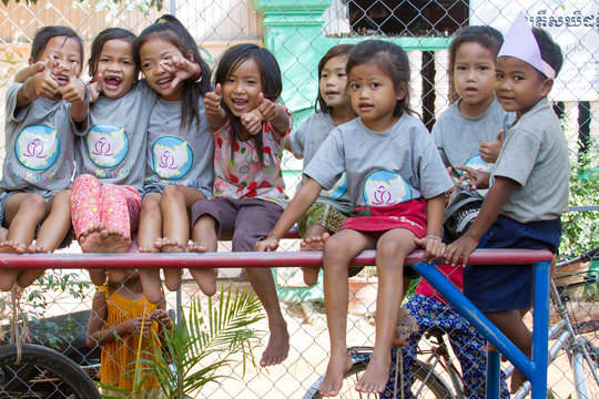 Educating 120 street-working children in Cambodia - GlobalGiving