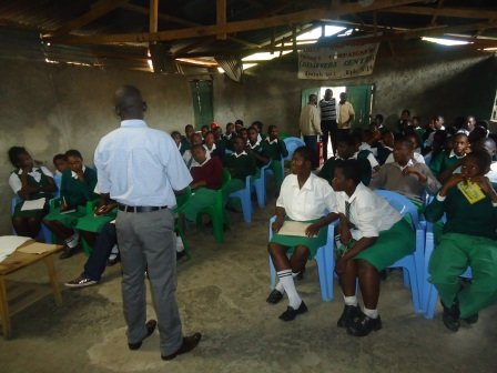 Volunteer With Us to Support 12 informal Schools - GlobalGiving