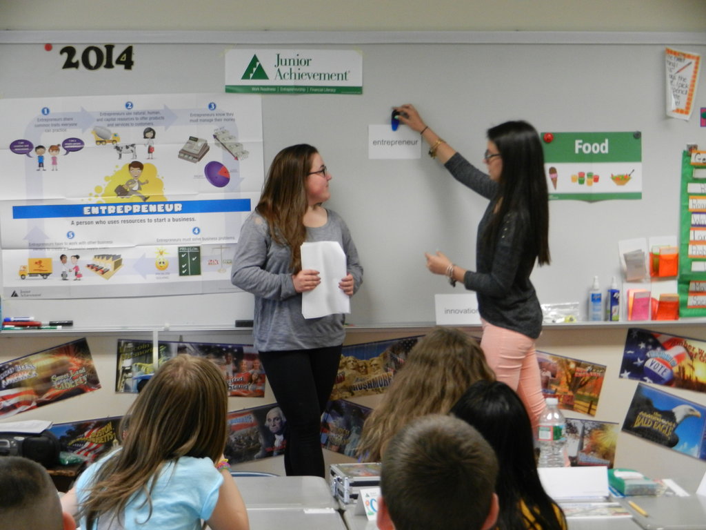 Help High School Students Become Heroes - GlobalGiving