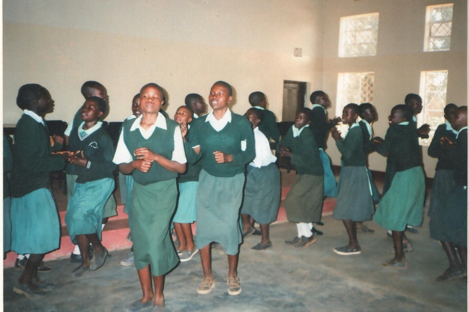 SANITARY TOWELS FOR NEDDY GIRLS IN KENYA - GlobalGiving
