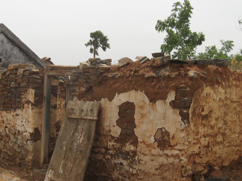 Provide the housing to leprosy patients in India - GlobalGiving