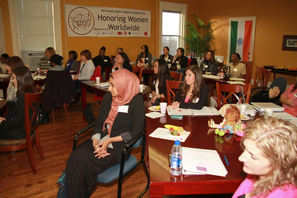 Support 30 1st-Generation Female Students of Color - GlobalGiving