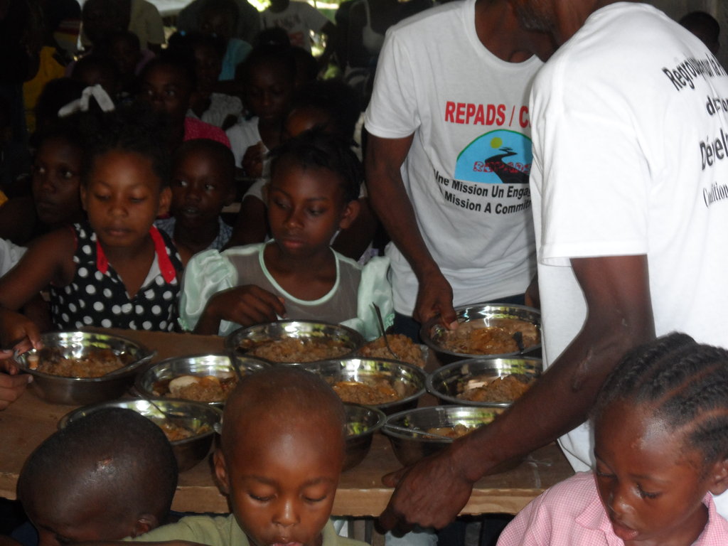 Access to school to 200 orphan children in Haiti - GlobalGiving