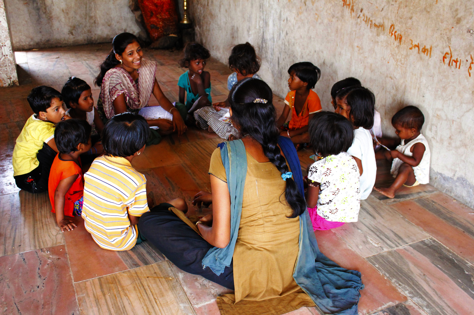 Teach 250 children basic reading and arithmetic - GlobalGiving