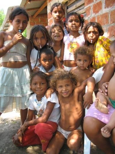 Help Colombian Families Displaced by War - GlobalGiving
