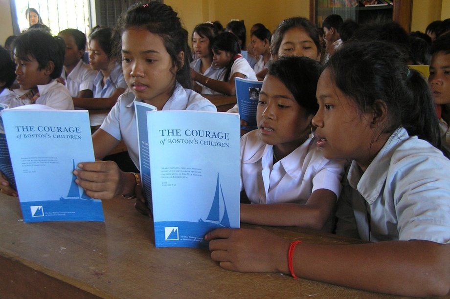 Supply 500 Books to Courageous Students - GlobalGiving