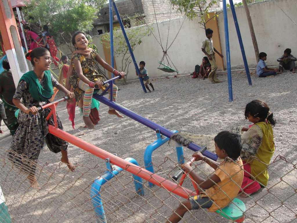 Educate 400 Deprived Children for a Year in India - GlobalGiving