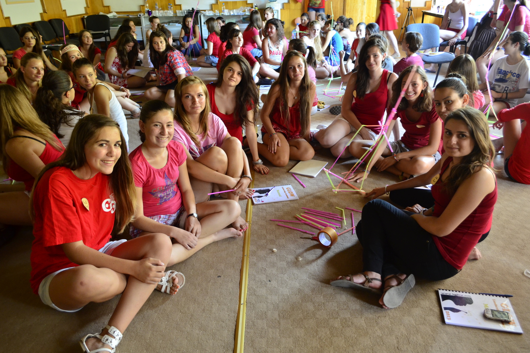 Girls Leading Our World (GLOW) Leadership Academy - GlobalGiving