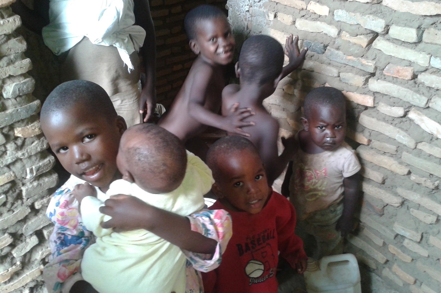 Assist 200 homeless-starved children in Bujumbura - GlobalGiving