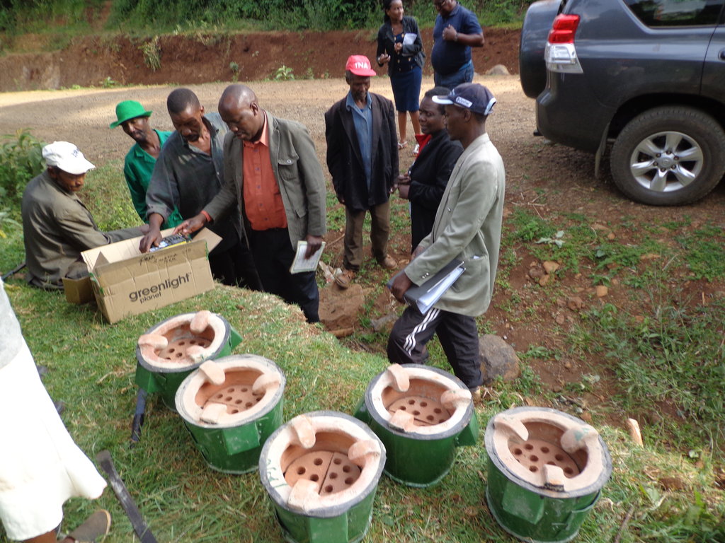 Reports on PROVIDE COOK STOVES FOR 2000 HOUSEHOLDS IN KENYA - GlobalGiving