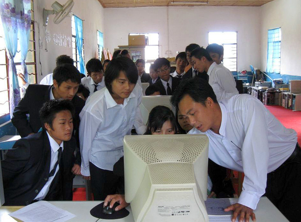 Help train new teachers in Burma/Myanmar - GlobalGiving