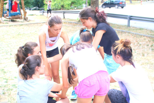 Girls Leading Our World (GLOW) Leadership Academy - GlobalGiving