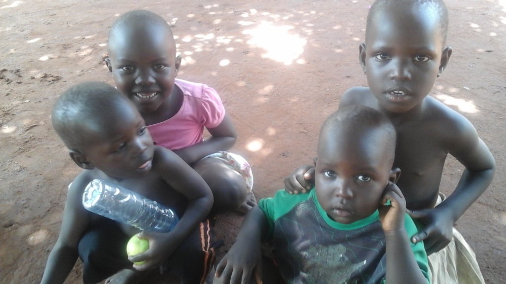 build a sharing hall for 100 children in uganda - GlobalGiving