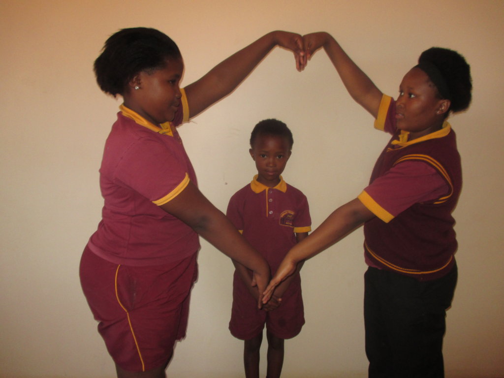 Give girls dignity with reusable sanitary pads - GlobalGiving