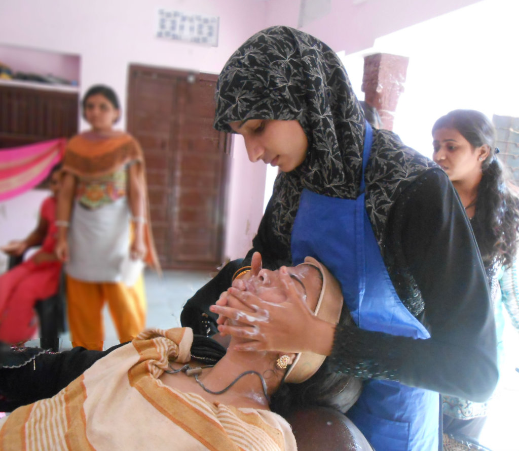 Sustainable Livelihood for 10 Marginalized Girls - GlobalGiving