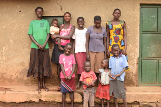 Help Plant 533 Families out of Poverty in Uganda - GlobalGiving