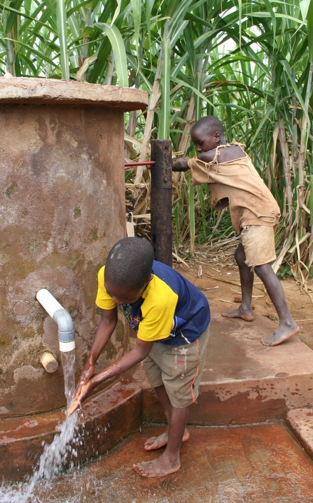 Help Malawi communities get water and sanitation - GlobalGiving