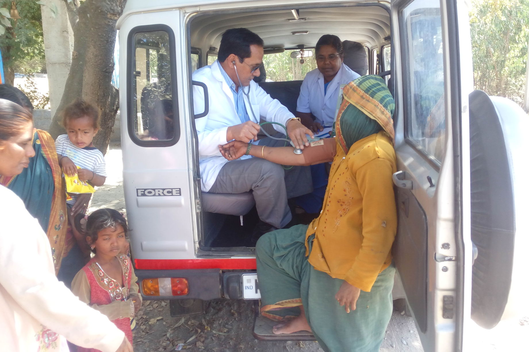 Mobile Health Care Service Vulnerable Community - GlobalGiving