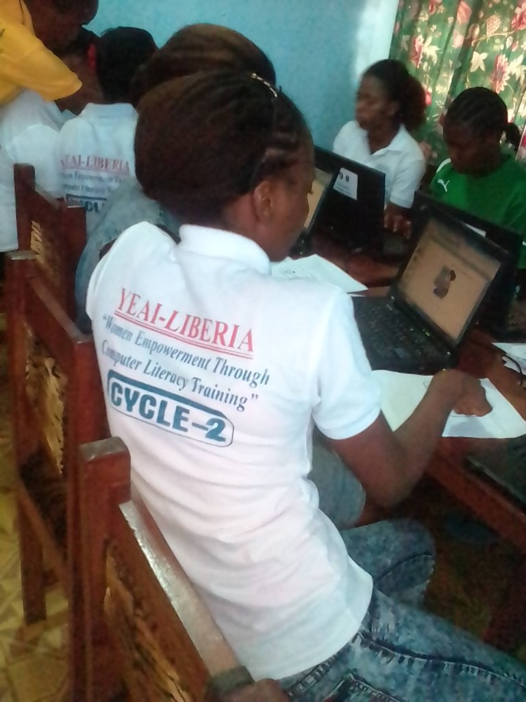 Help 300 Young Women Learn Computer in Liberia - GlobalGiving