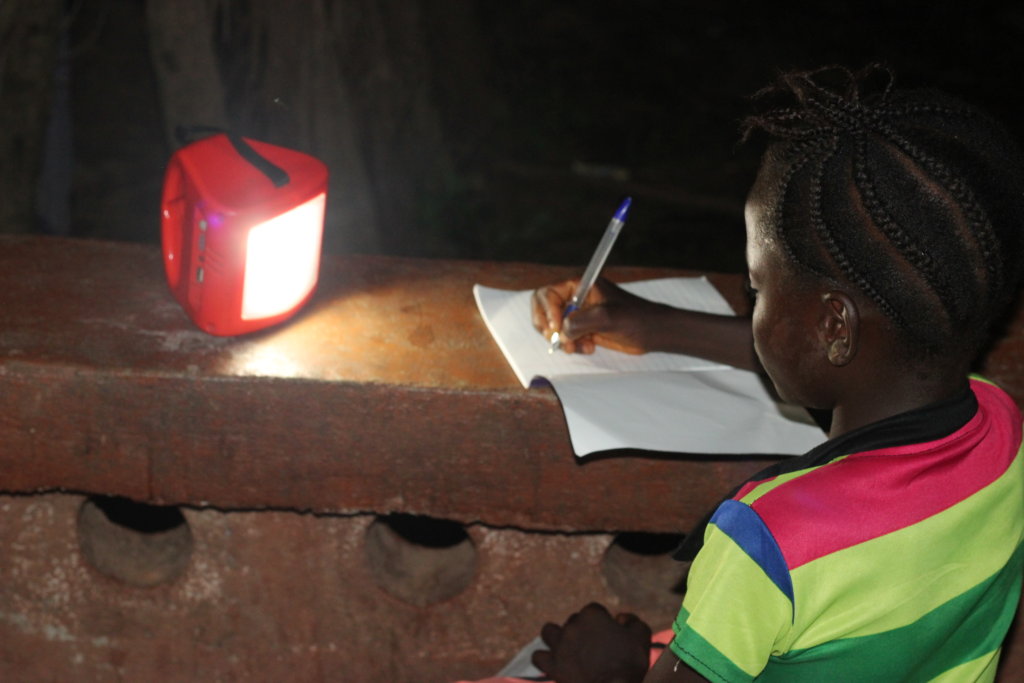 Solar Lights Bring Light to Studying for Students - GlobalGiving