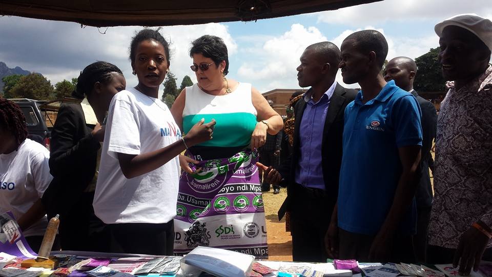 Educate Indigenous Youth Leaders to Defeat Poverty - GlobalGiving